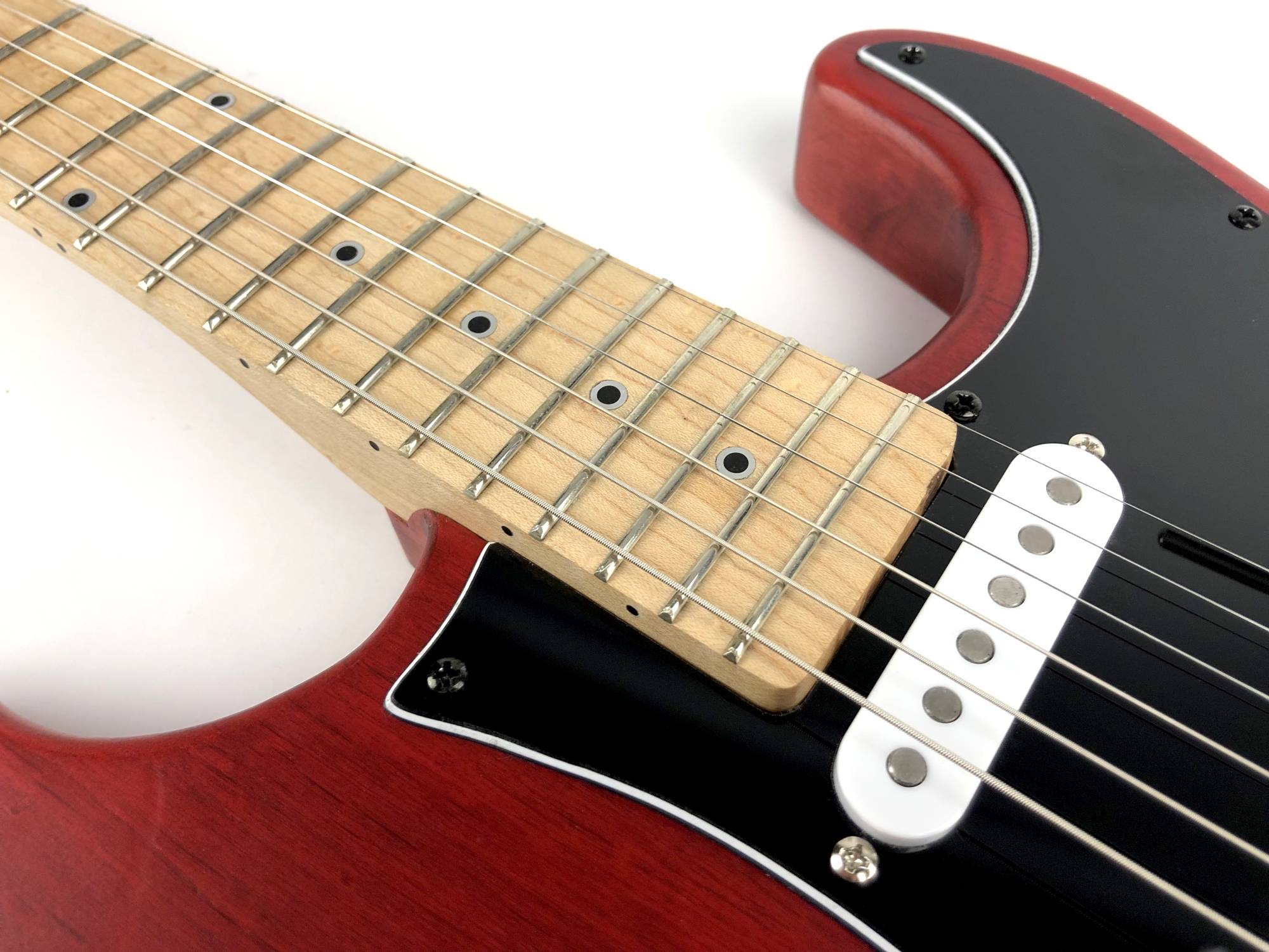 Avenger - The Classic S by Munson Guitars